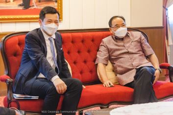 นอกจากนี้ Mr. Jayden Li และคณะได้เข้าศึกษาดูงาน และเยี่ยมชมศูนย์วิจัย ...